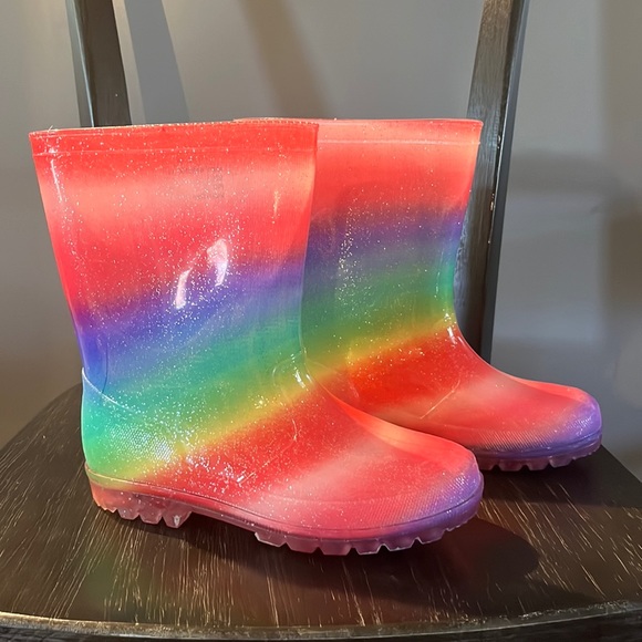 Olive & Edie | Shoes | Rainbow Light Up Rain Boots | Poshmark